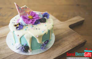 How to Surprise Your Loved Ones with a Cake Delivery Online