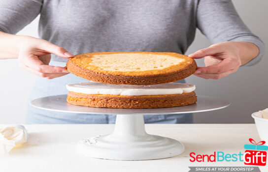How to make a Delicious Cake from Scratch: A step-by-step Guide